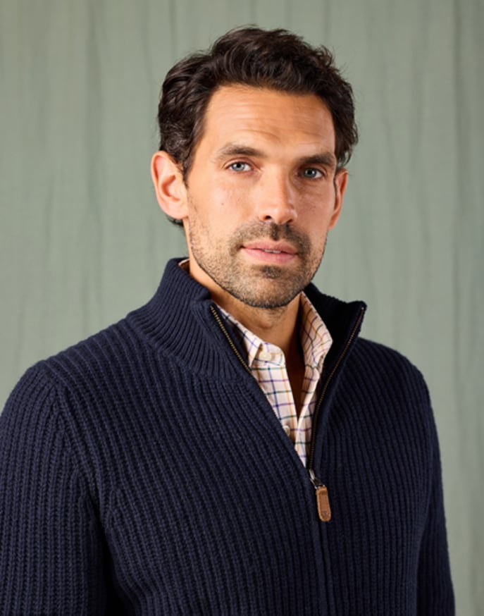 Lambswool Whitby Zip Cardigan - Navy | Joseph Turner